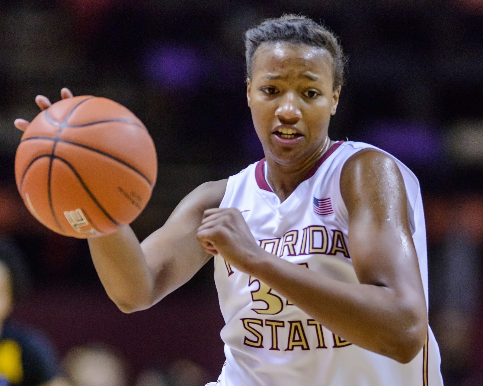 IRUKeando al Poste Bajo: Chelsea Davis (Video)