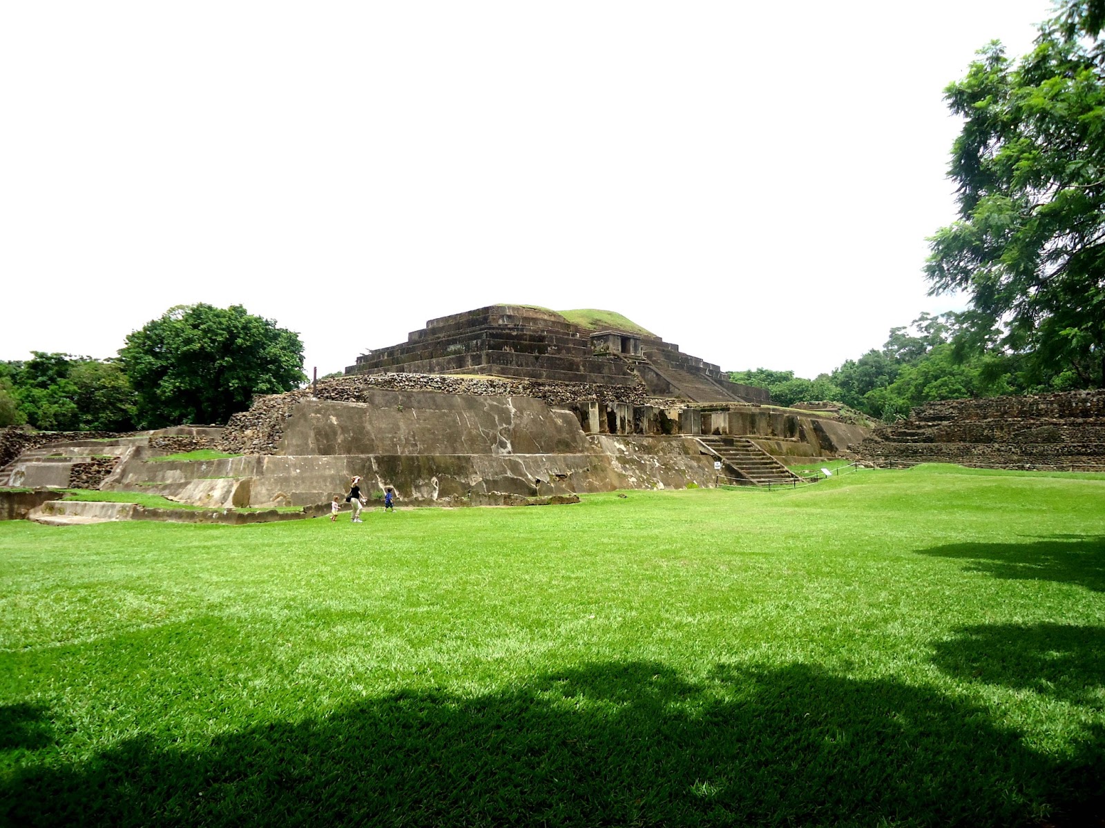 El Salvador y tú: Tazumal