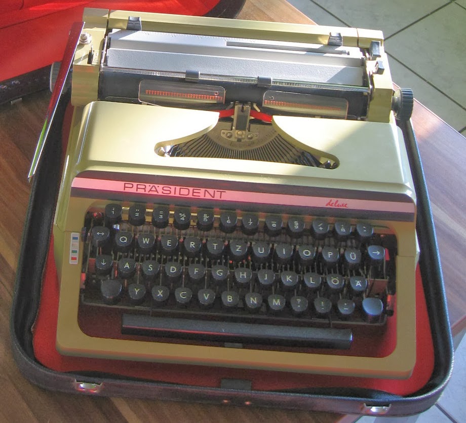 oz.Typewriter: Unsullying the Robotron Reputation: Optima (Erika) Model ...