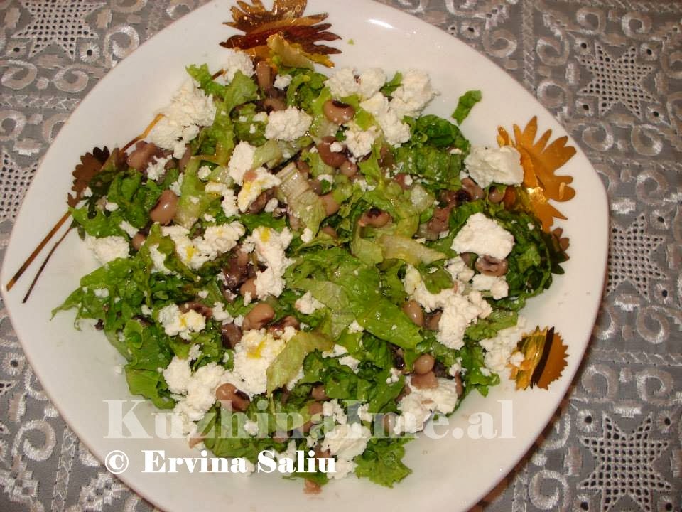 KuzhinaIme.al: Sallate jeshile me fasule (Receta nga Ervina Saliu)