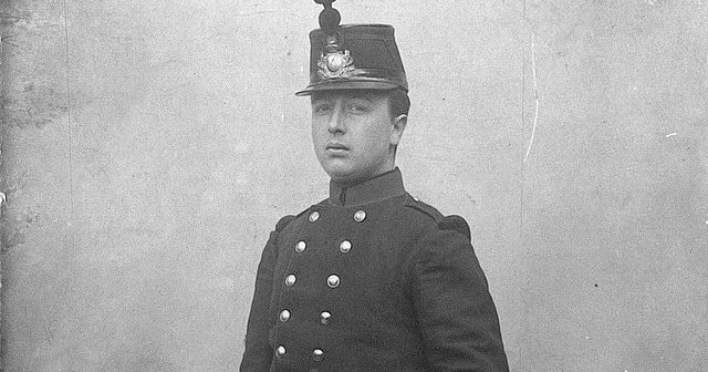 Biografía de León Höet