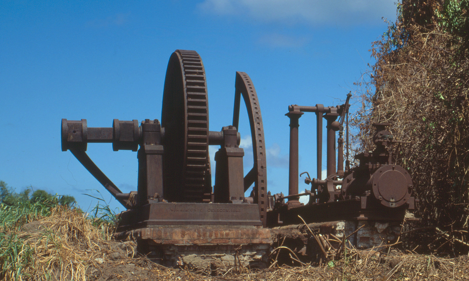 La máquina de vapor W. & A. McOnie de la Hacienda "La Lucia", Yabucoa ...
