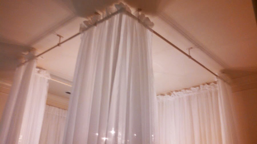 Dawn Sewing and Crafts: Sheer window and bed curtains