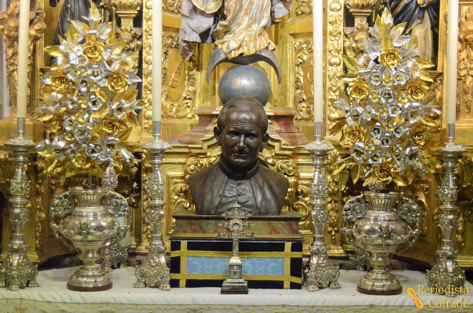 Periodista Cofrade: UNA RELIQUIA DE SAN JUAN PABLO II EN LA CAPILLA DE ...