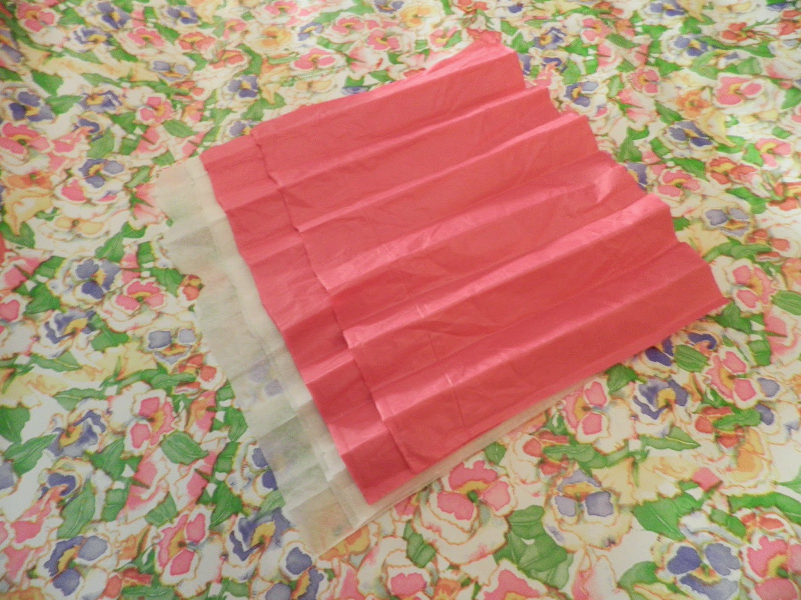 Koweebart: Tissue Paper Flowers