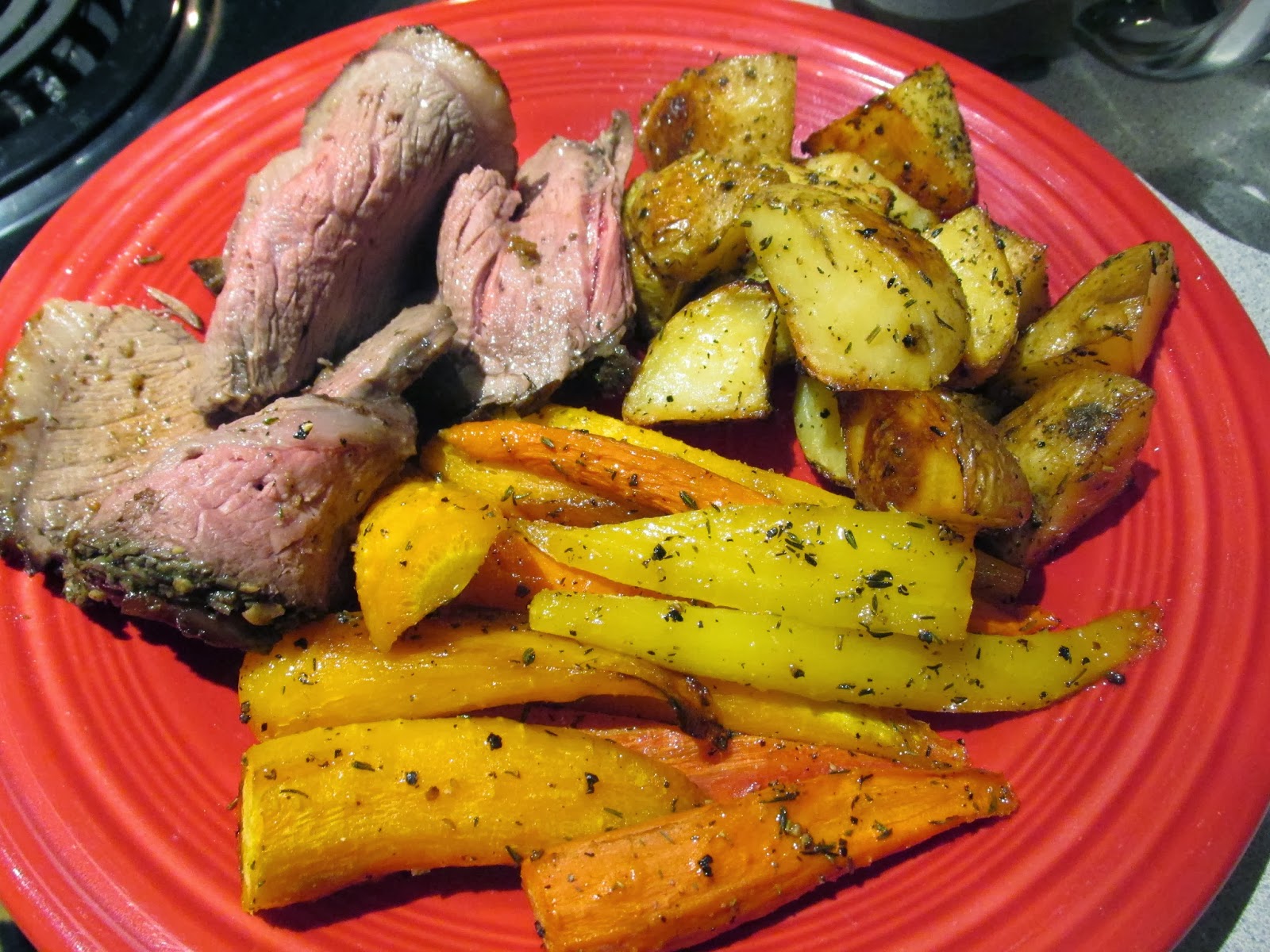 Gremlin Food Mom: Roasted Beef... Sunday Dinner Style!!