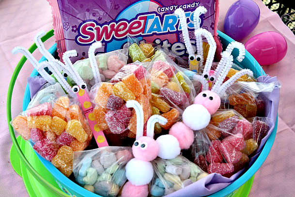 Easter Treats: Butterfly Candy Treat Bags — Mommy's Kitchen