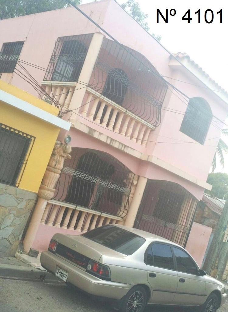 puertoplatacasa1: Se Renta Esta Casa En La Ciudad