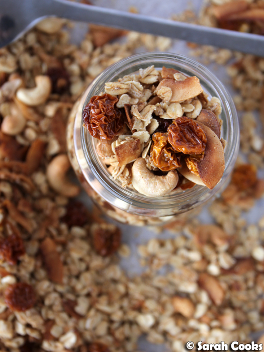 Sarah Cooks: Inca Berry Granola