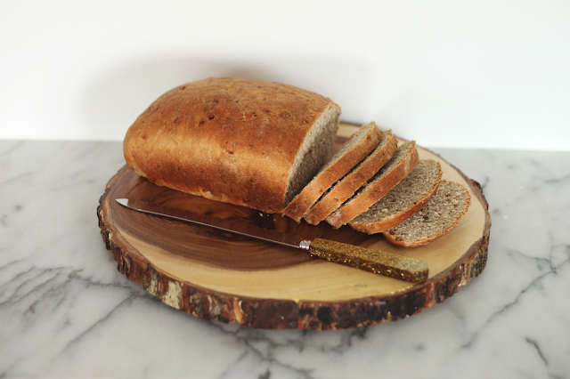 homemade whole wheat bread - Flora & Fauna