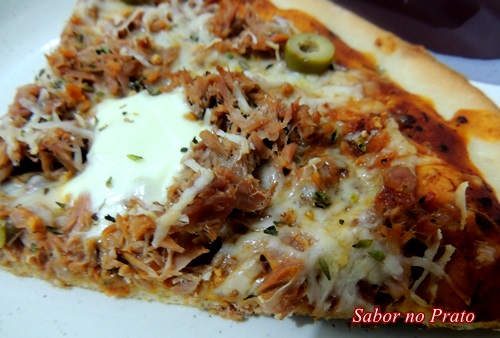 Pizza de Atum Defumado com Massa Delícia | Sabor no Prato