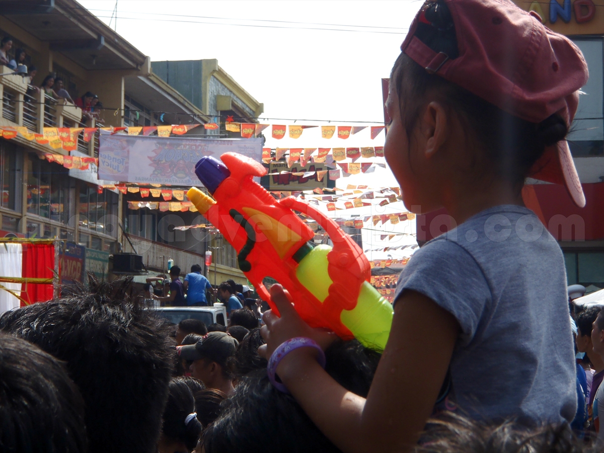 Pinoy Festivals: "Parada ng Lechon" in Balayan Batangas | Blogs, Travel ...