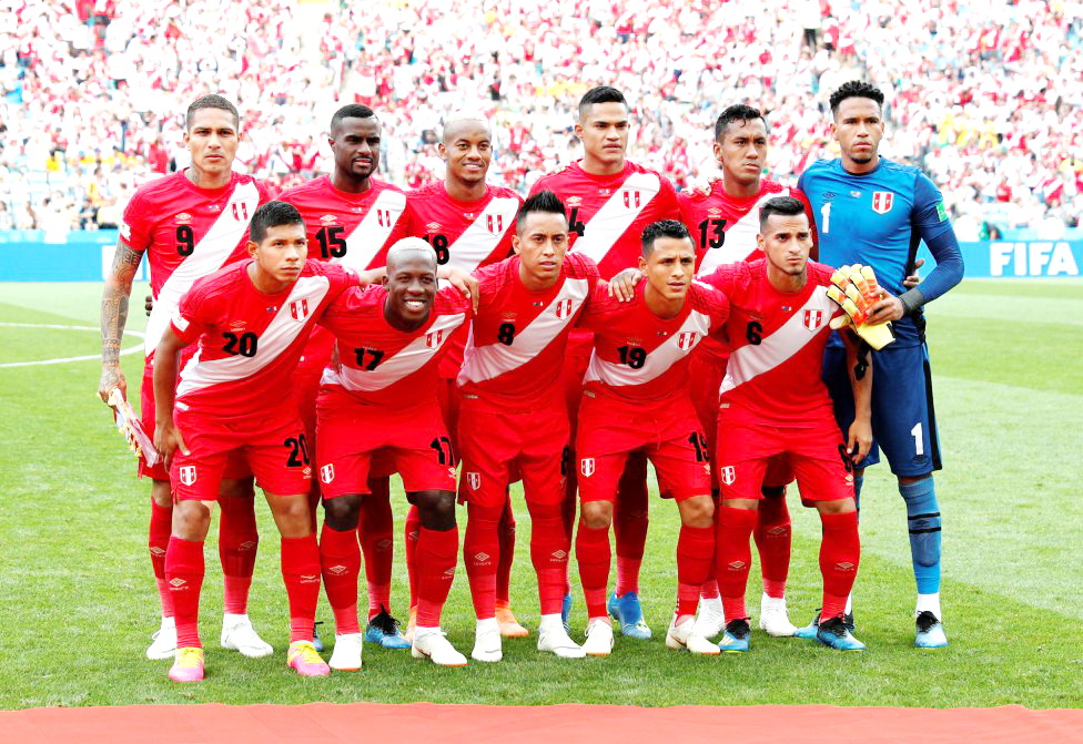 Selección y Equipos de PERÚ