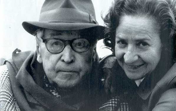 Simenon Simenon: SIMENON. TENGO FAMIGLIA...ANZI DUE...ANZI...