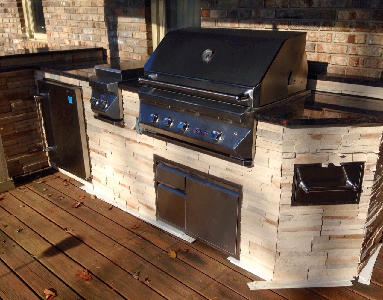 Outdoor Living: Twin Eagles Custom Outdoor Kitchen - just in time for ...