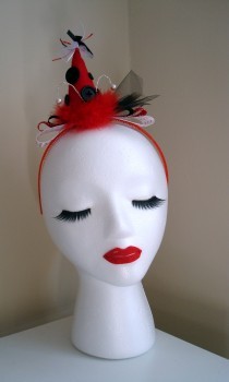 Tiny Hats Weekly: August 2011