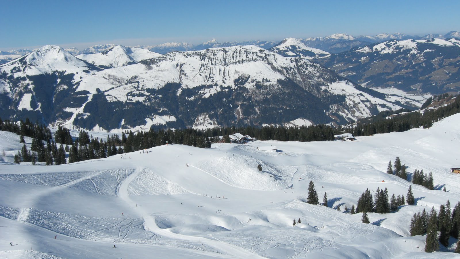 Alps Skiing: Austria - Kitzbuhel