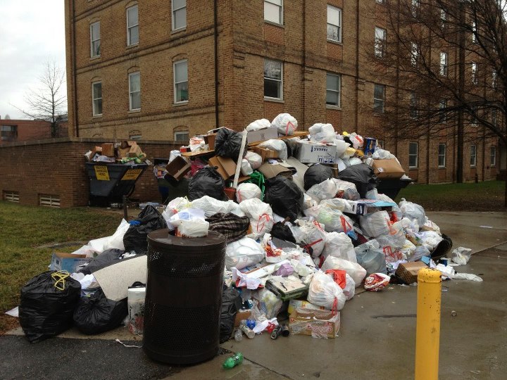 Trash Campus Virginia Tech: Trash Post 1: Overflowing Dumpster