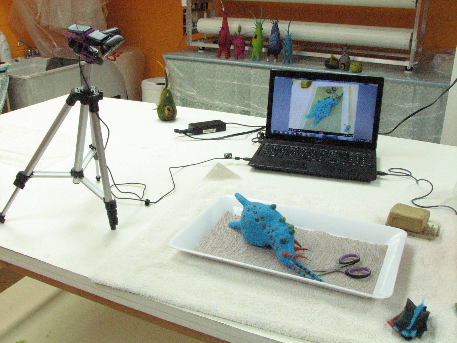 ANDREA GRAHAM : What's New...