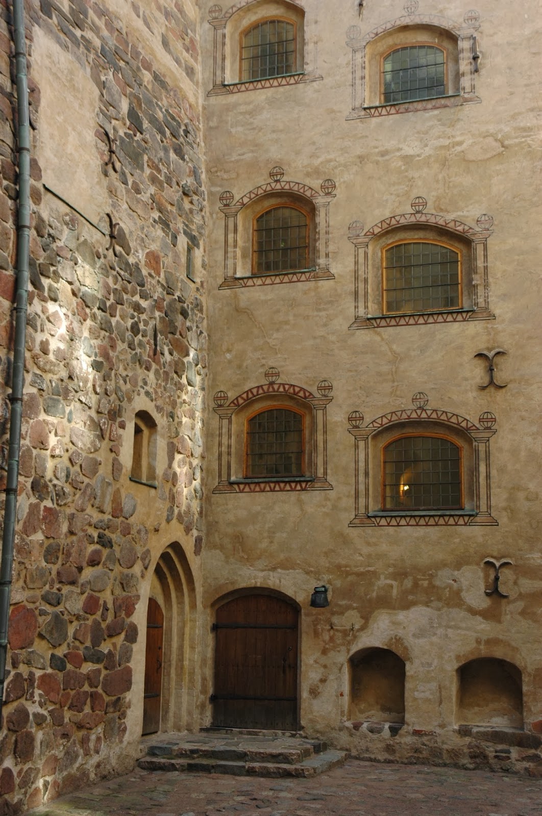 Truth and Beauty : Turun Linna Castle