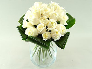 Canada Floral Delivery Blog: Unlocking The Secrets To The White Rose