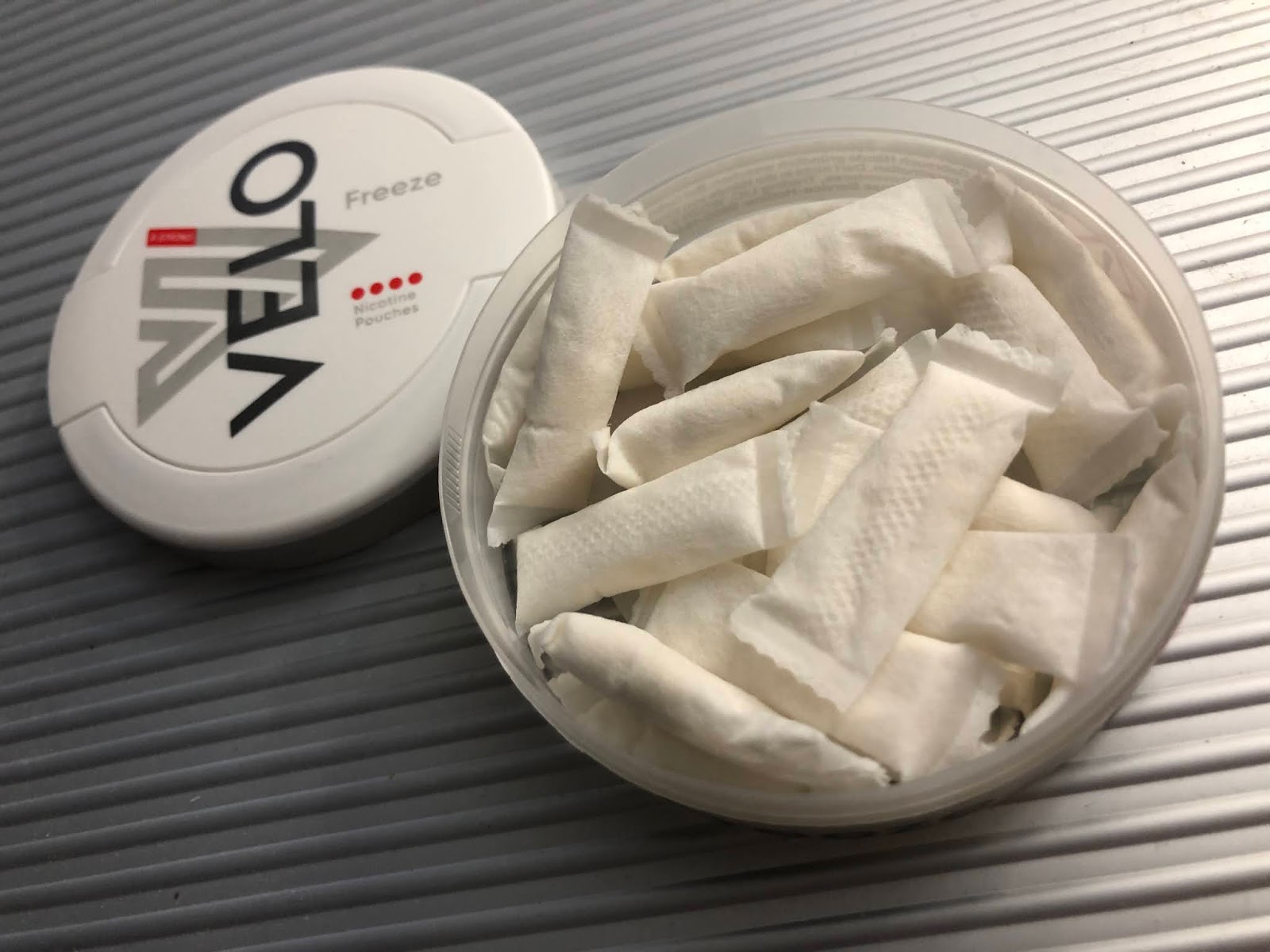 Velo (Freeze X-Strong) Nicotine Pouches - Review. 25 June 2020.