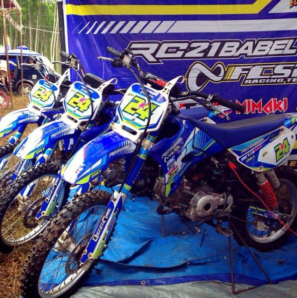 BEBEK MODIF GTX F1ZR DAN BEBEK MODIF GTX JUPITER MASIH LAYAK GASPOL DI ...