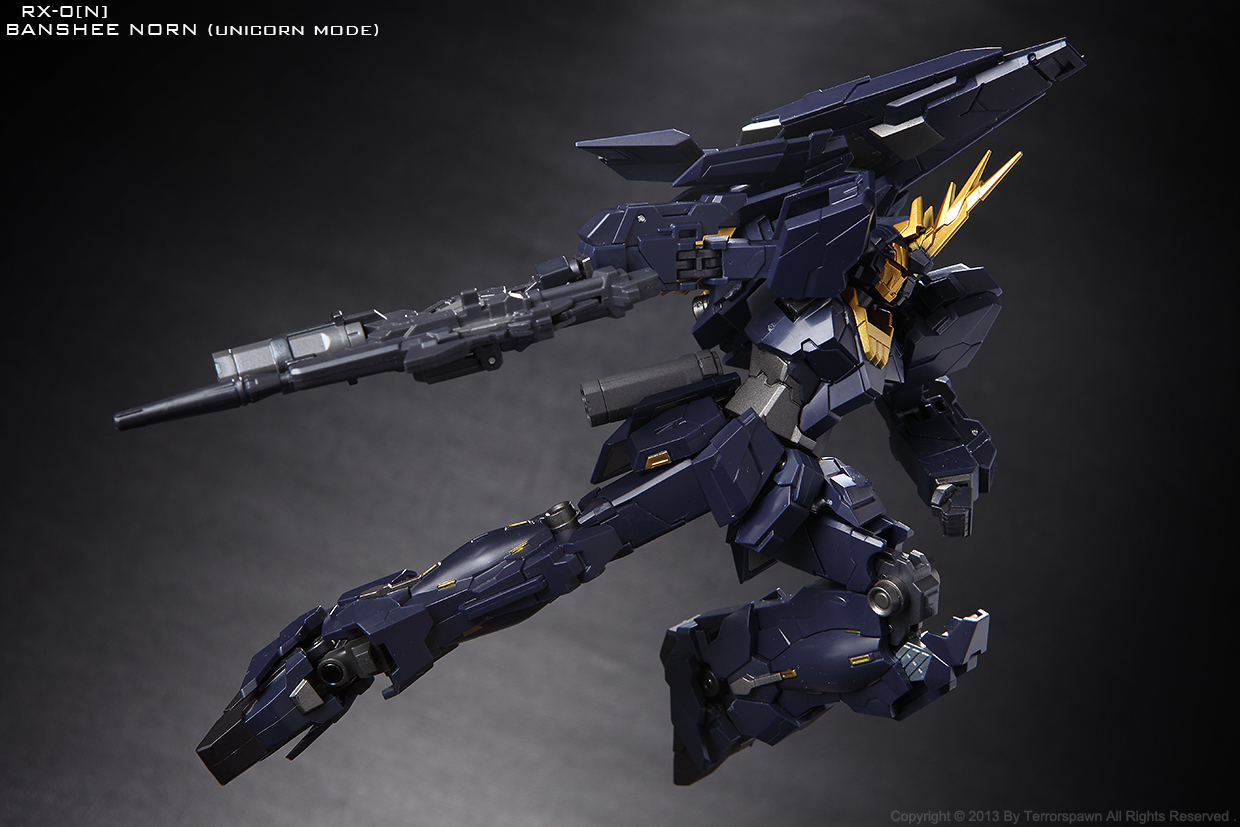 Robot Damashii Banshee Norn review by TERRORSPAWN