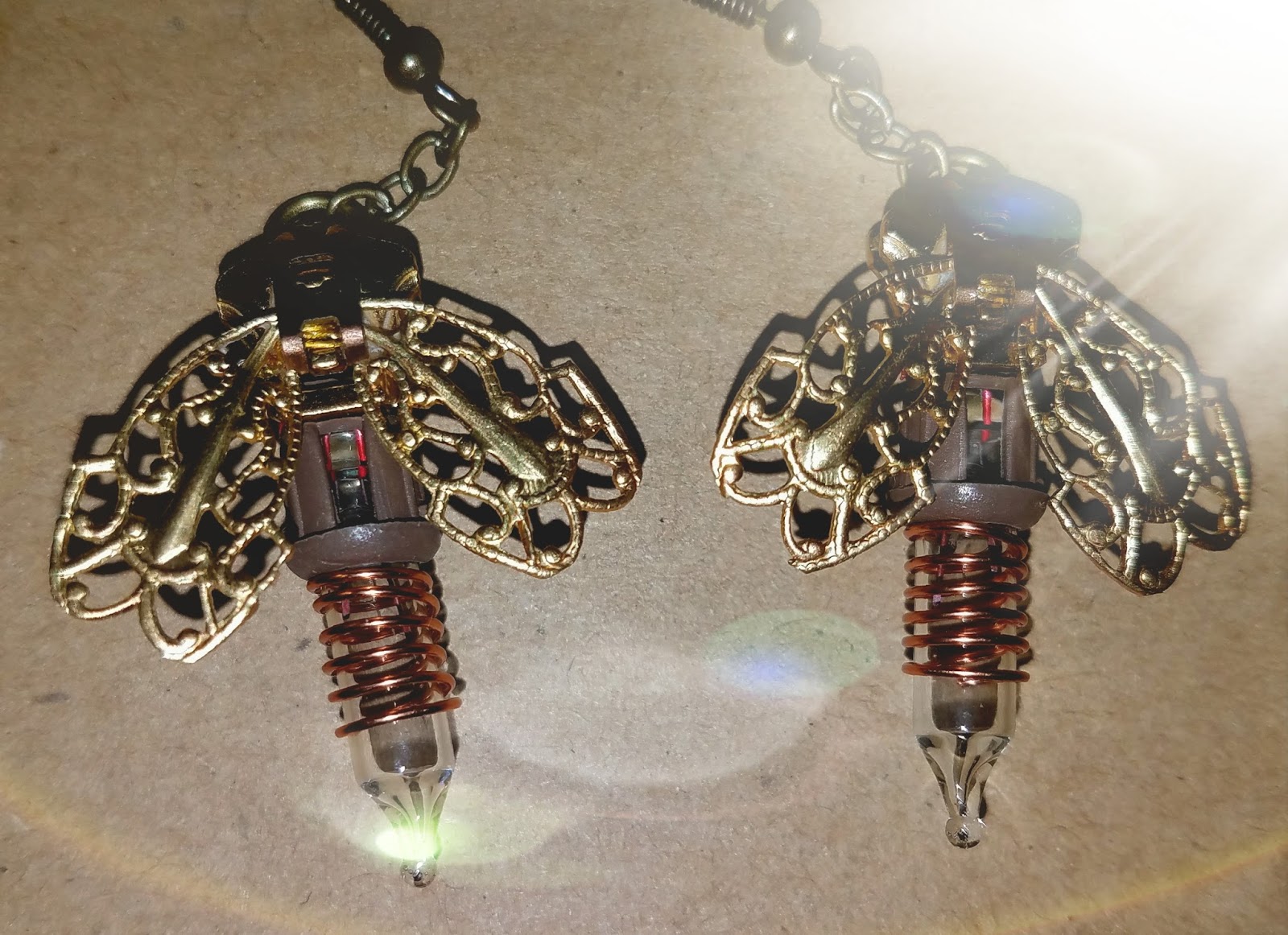 Diamonds in My Coal bucket: Appalachian Word of the Week -- LIGHTNING BUGS