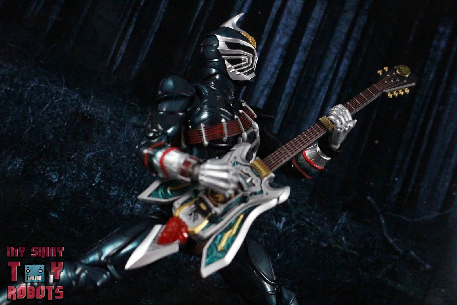 Kamen Rider Hibiki Guitar