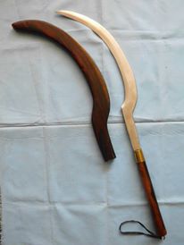 Clurit Calok Besar-Khas Pamekasan / Traditional weapons shop