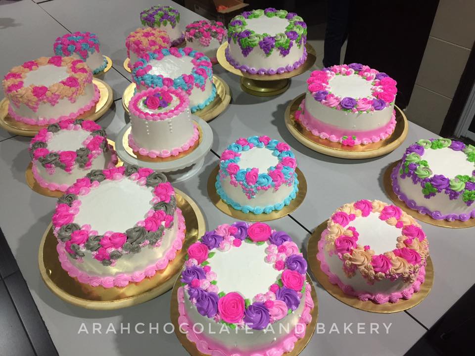 Arahchocolate and Bakery