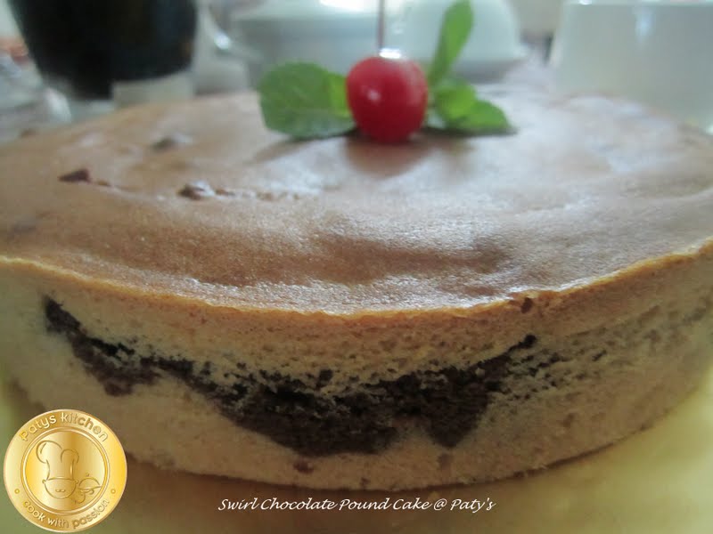 PATYSKITCHEN: CHOCOLATE SWIRL POUND CAKE