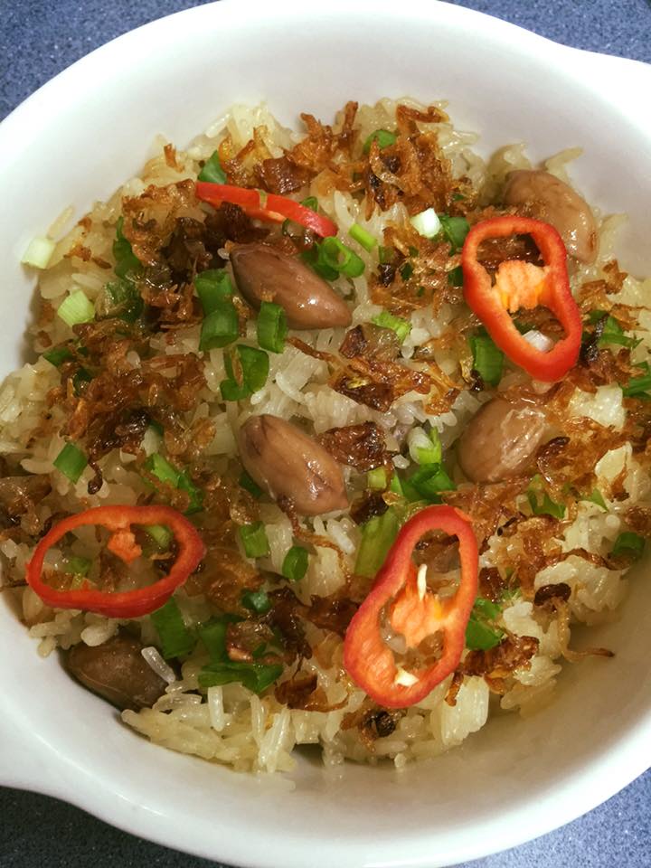 Steamed Cantonese Style Glutinous Rice by Judy Cho