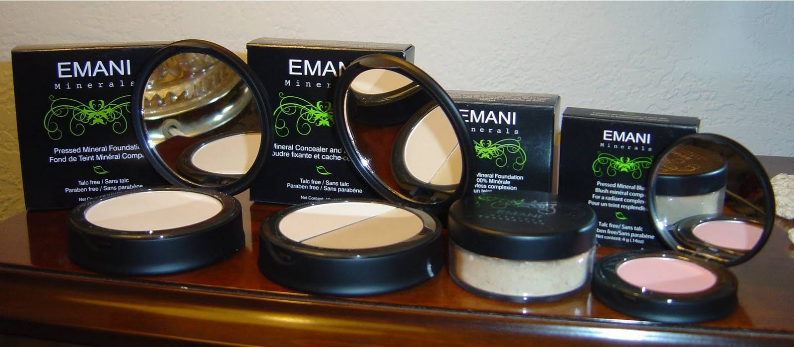 Emani Minerals Cosmetics Review - Beauty Cooks Kisses