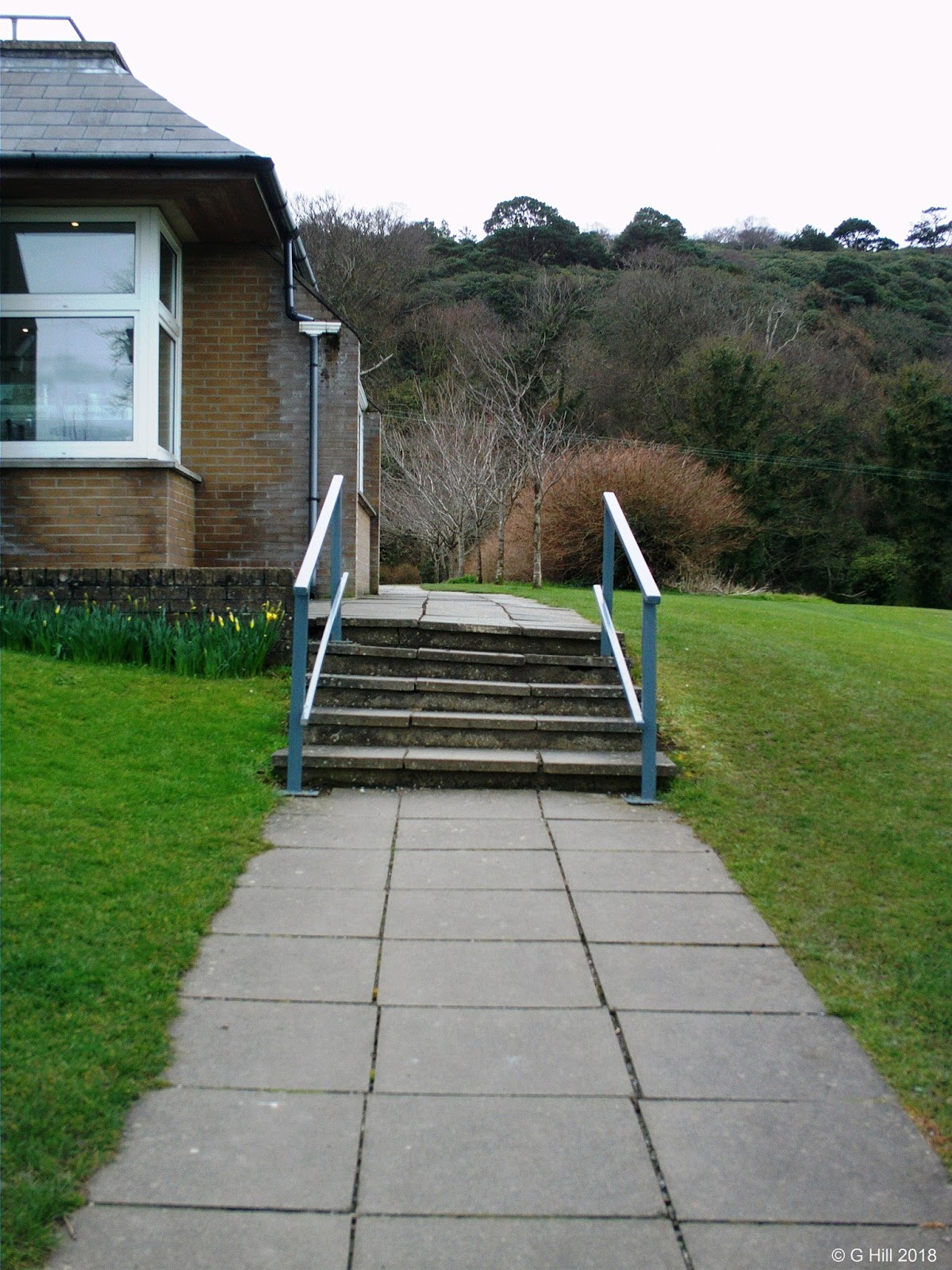 Ireland In Ruins: Aideen's Grave Co Dublin