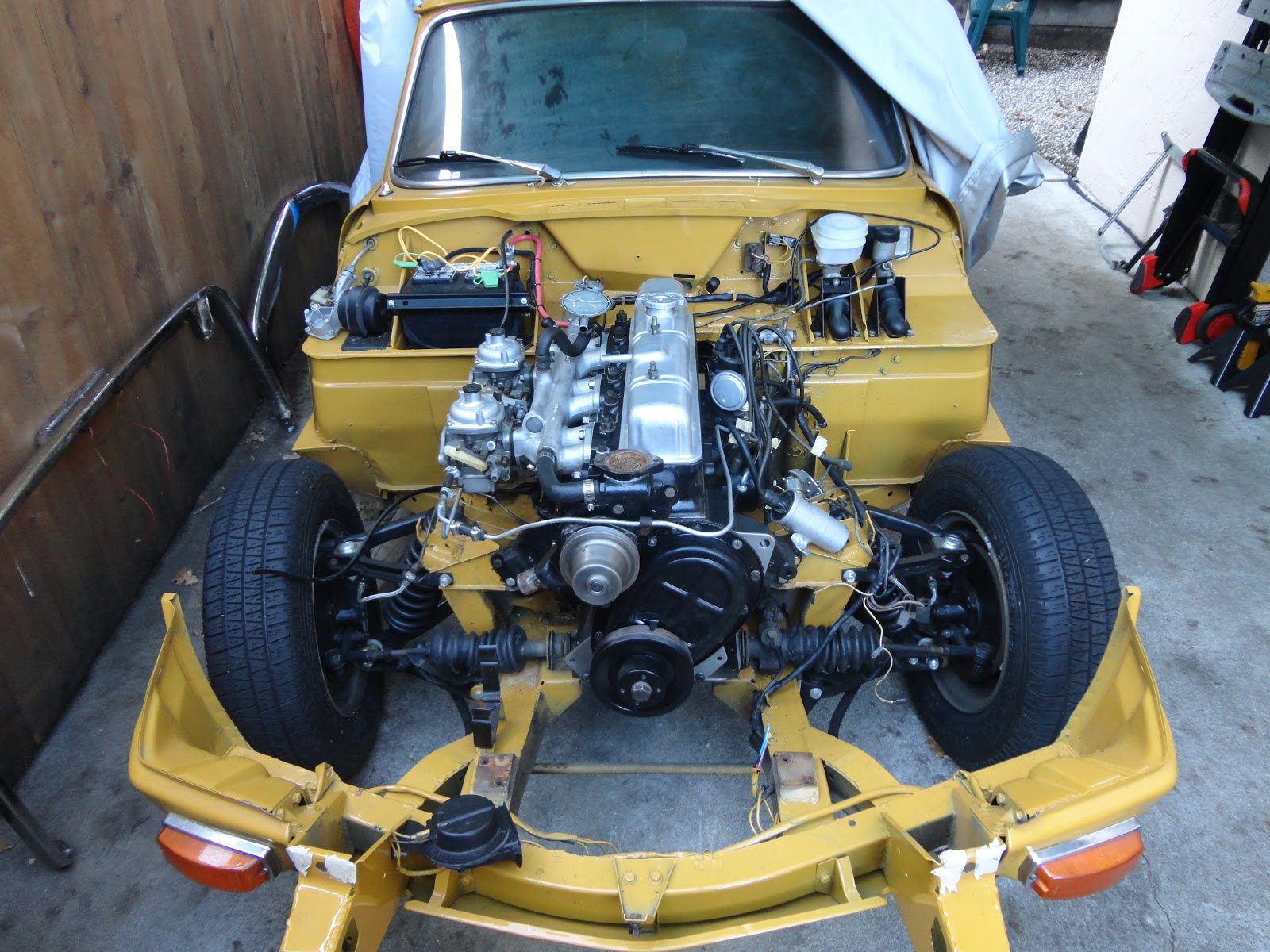 Triumph Engine and Gearbox rebuild: Part 3 - re-installation and ...