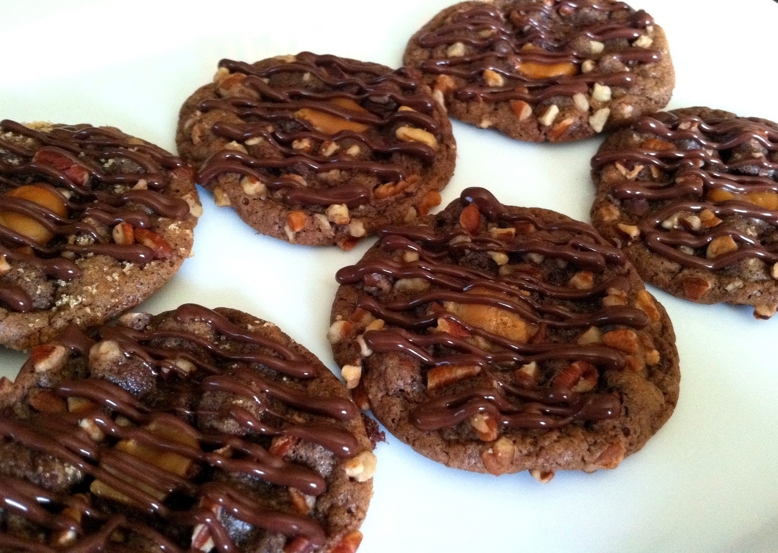 For the Love of Dessert: Chocoalte Turtle Cookies