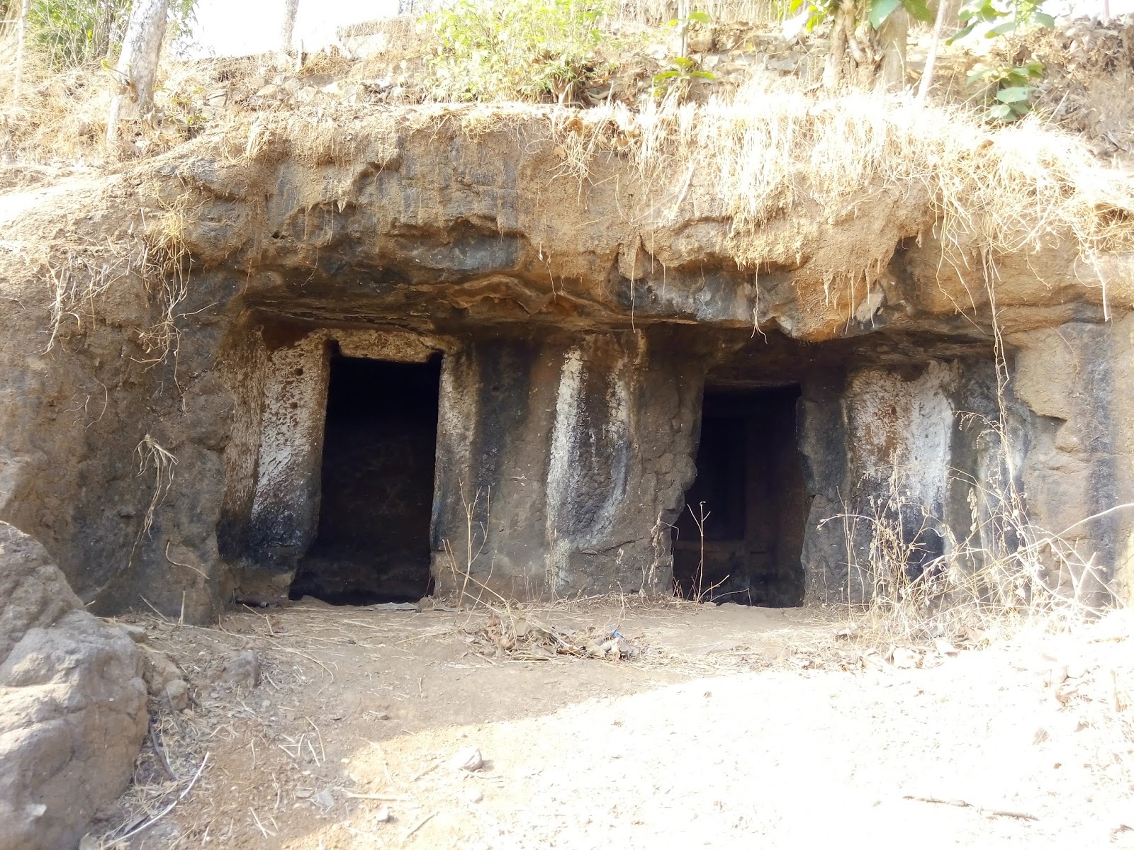 Khed Caves aka Bouddh Caves near Khed ST bus stand in Khed in ...