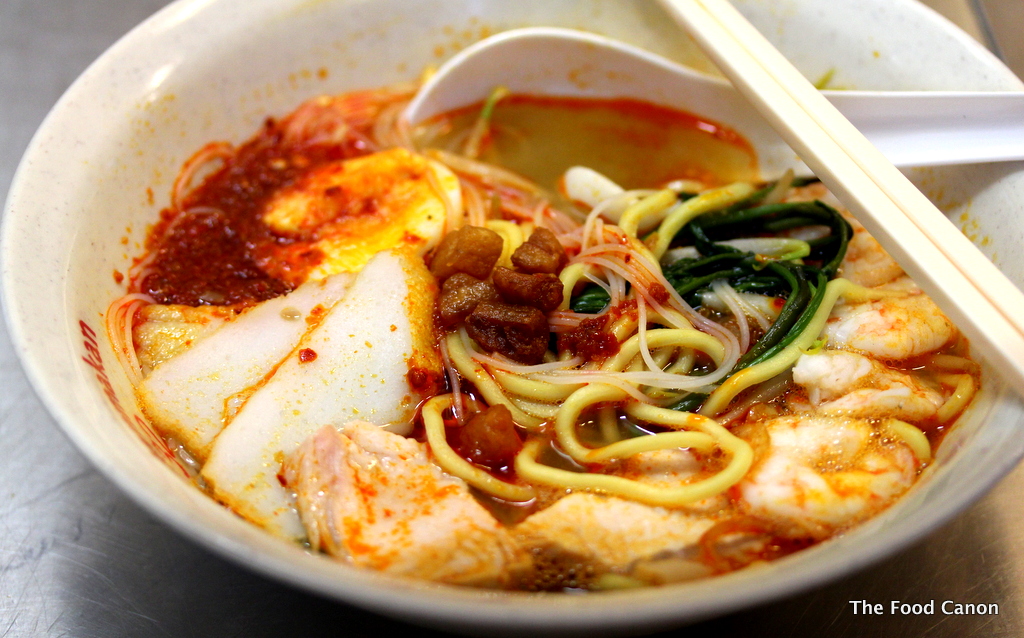 Serving Auntie Ruby's Hokkien Prawn Mee for a party - Some cooking ...