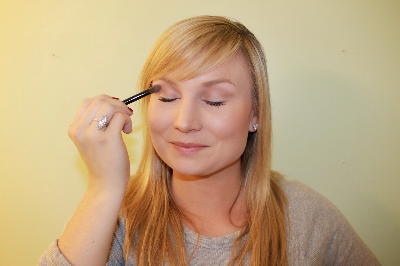 Southern Accents Holiday Party Eye Makeup Tutorial