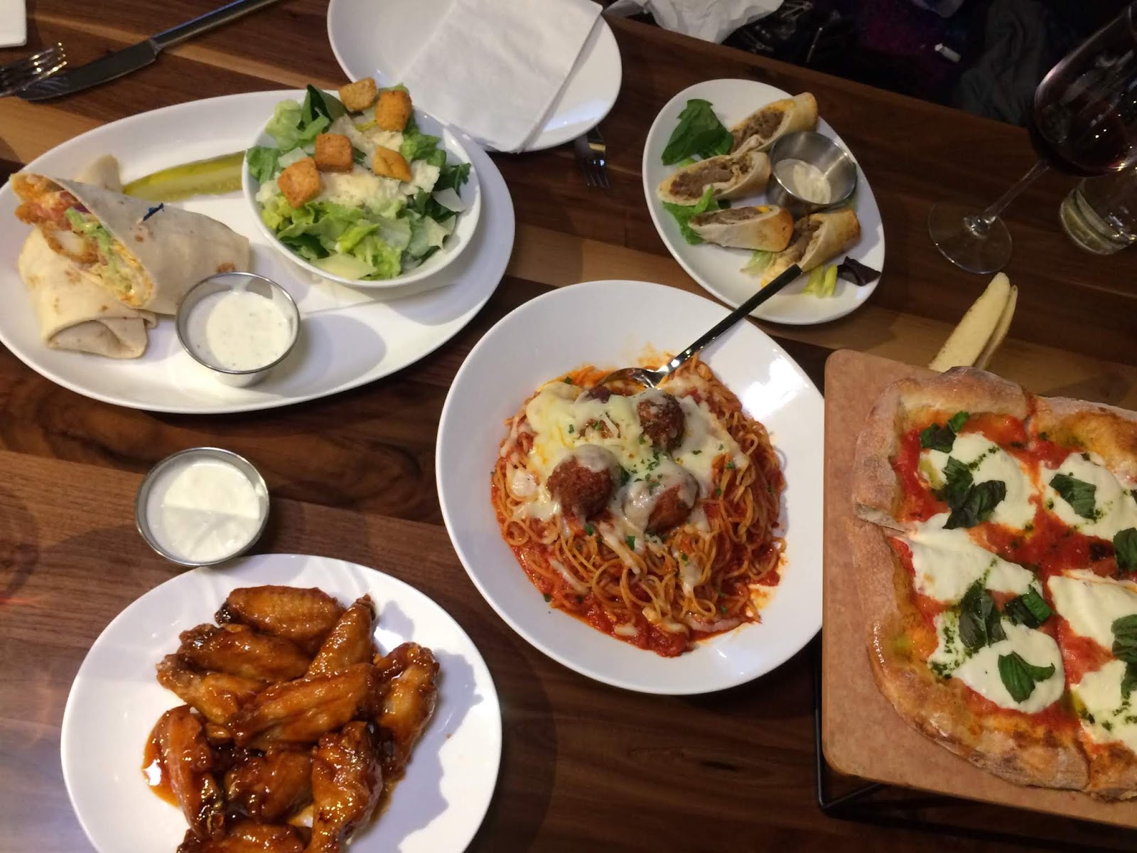 minxeats - recipes, recaps, and restaurant reviews: Pat's Select Pizza ...