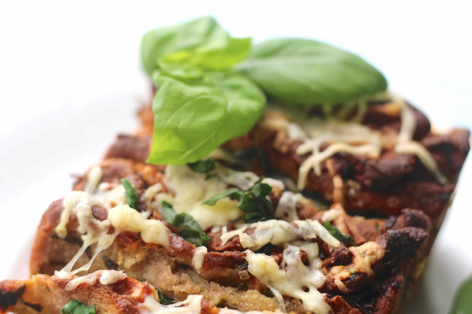 Cheesy Ramp Basil Pull-Apart Bread – Diary of a Mad Hausfrau