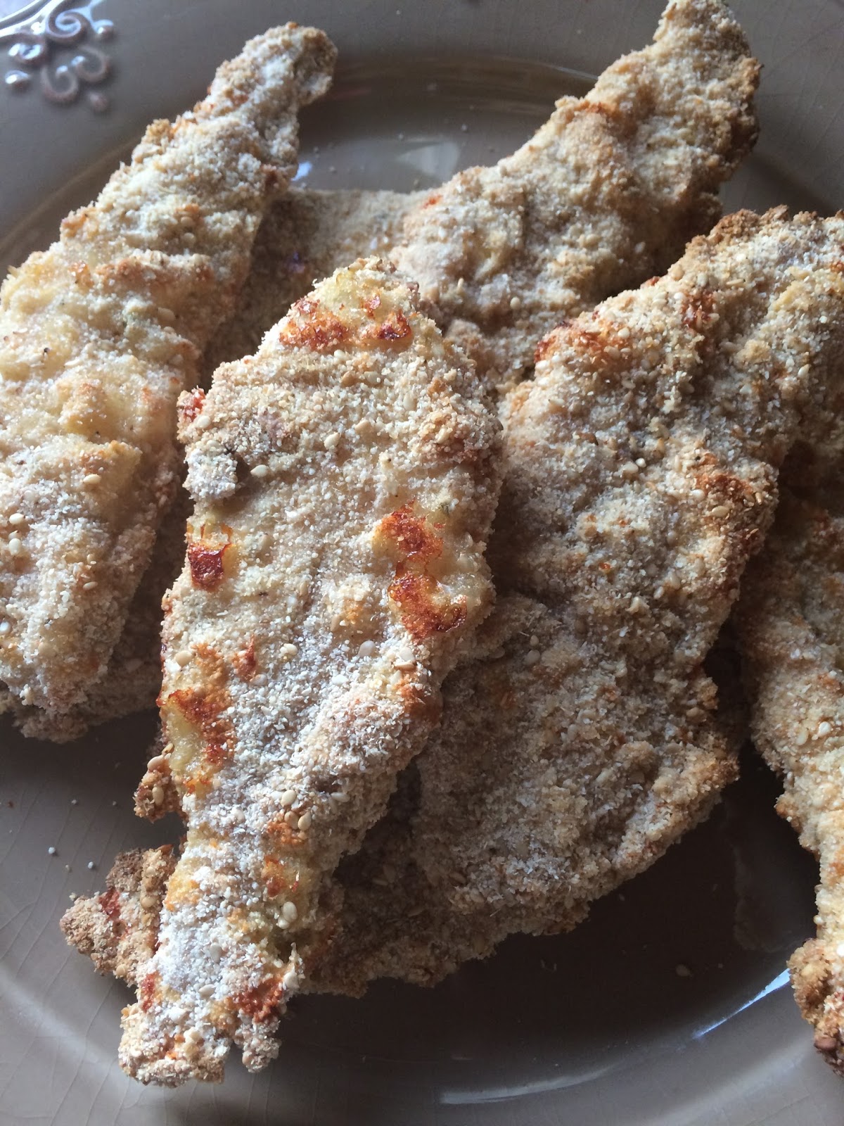 Frango panado com farinha de mandioca - sem glúten