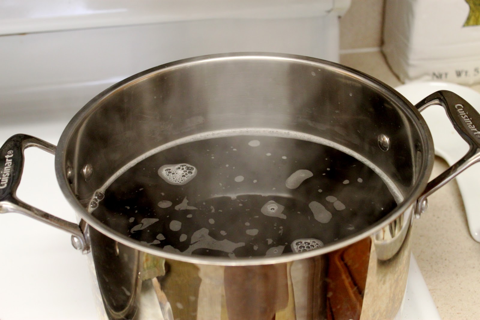 Cation Designs: Dyeing Nylon Lace with Tea