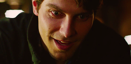 AKI GIFS: Gifs animados Grimm