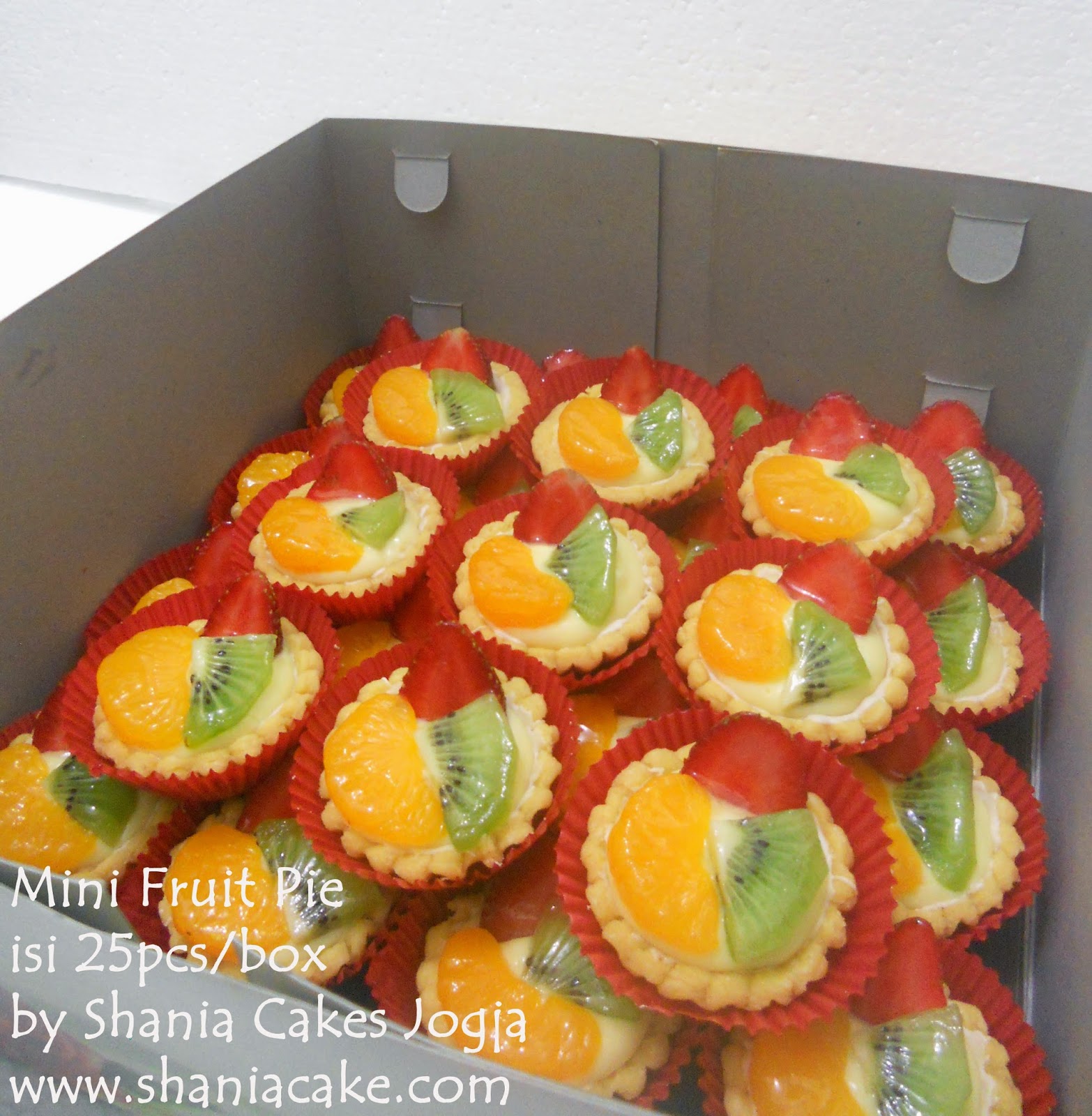 [Cake Ultah Jogja] Blackforest Pudding, Pinky Blackforest Love & Mini ...