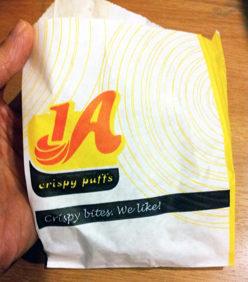 Wild Child: 1A Crispy Puffs: Chicken curry puff, goreng pisang