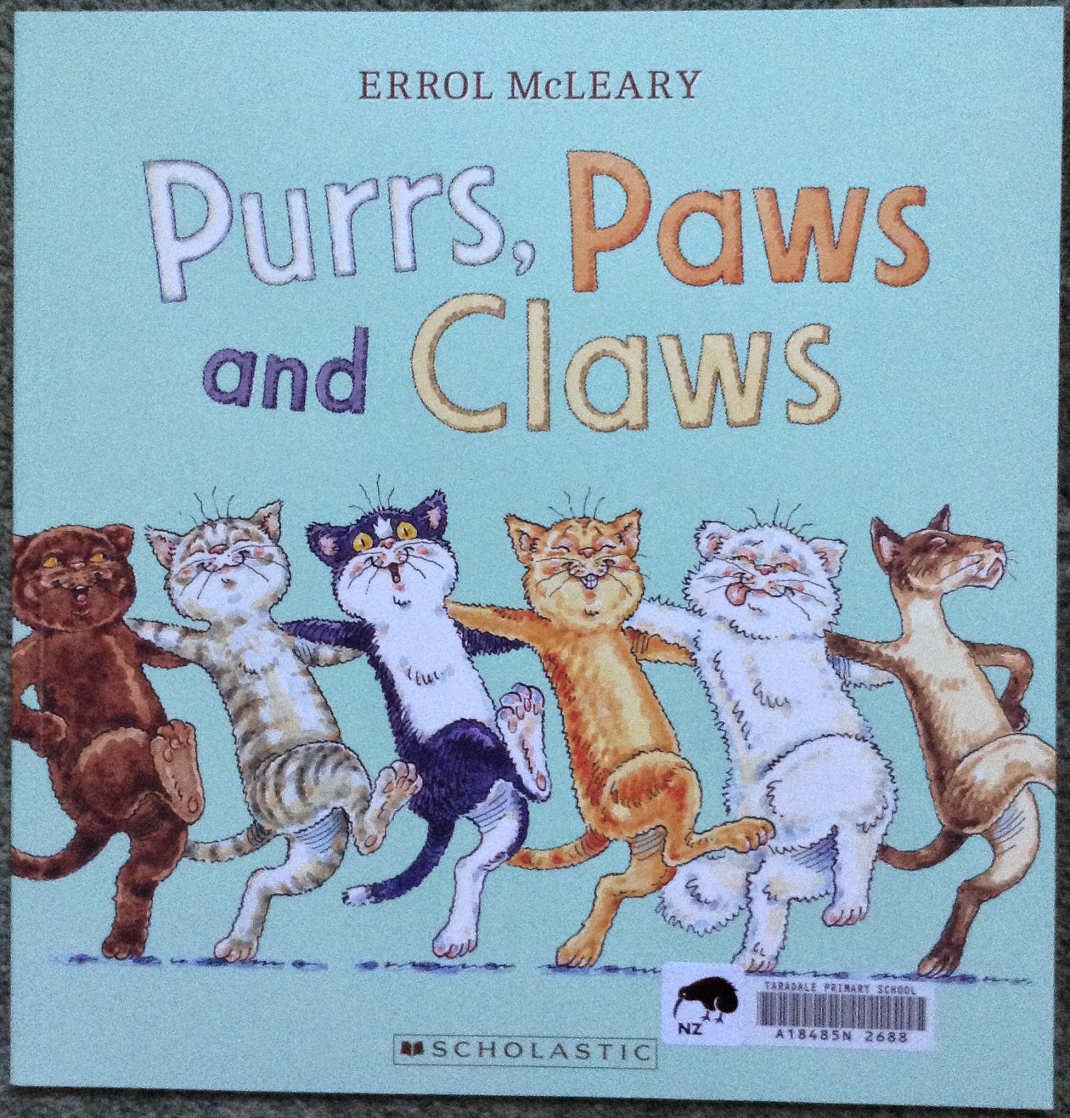 Reflections of a Crazy Library Lady: #365PictureBooks 67. Purrs, Paws ...