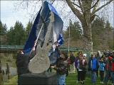 RockBlog101: Kurt Cobain Statue Unveiled